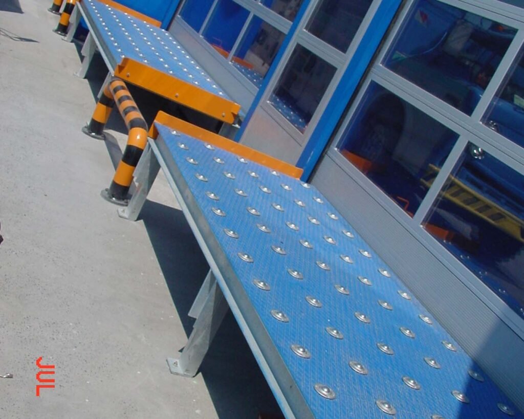 Cargo Transfer Systems – DENGE Airport Equipment